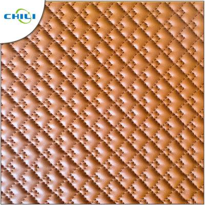 Cina Bene durevole resistente della multi abrasione di colore del tessuto del cuoio del Faux imbottito brevetto in vendita