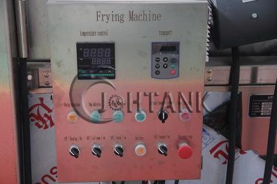 China Restaurant Ononderbroken Bradende Machine, de Ononderbroken Braadpan van 1200kg/h voor Chips Te koop