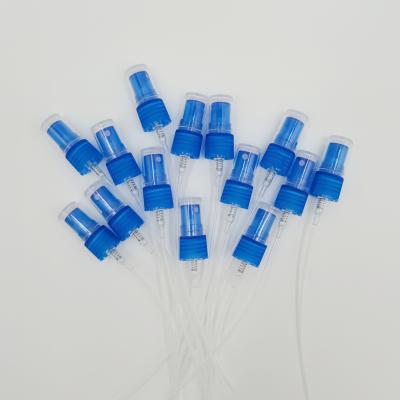Cina 13/410 di chiusura profuma la vite costolata di Mini Mist Sprayer pp su colore su misura in vendita
