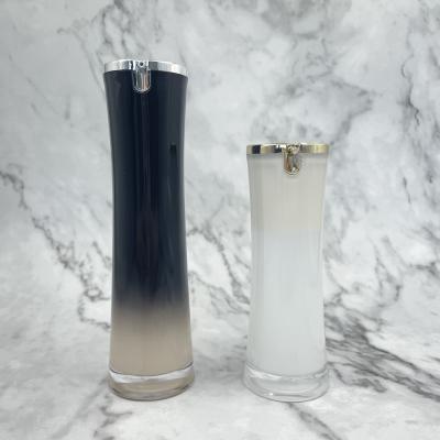 China Luxe Acrylschoonheidsmiddel die Fles Zonder lucht 50ml 100ml met de Pijp van de Bladvorm verpakken Te koop