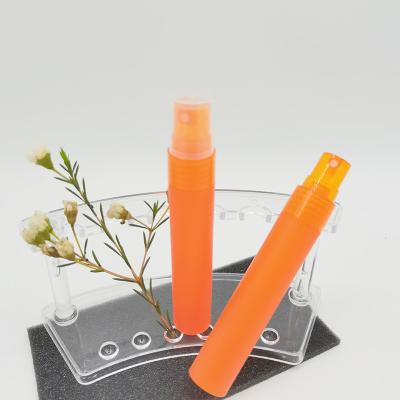 Cina Bottiglia di 15ML 20ML Matte Bottle Fine Mist Sprayers per Parfum in vendita
