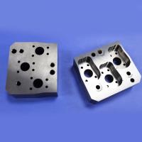 China Tungsten Carbide Square Concave Mold HRA 85.5 for Precision Shaping for sale