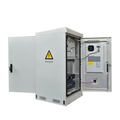 Cina 19 pollici di 42U di piccolo della rete della batteria all'aperto dello scaffale condizionatore d'aria del Governo IP65 in vendita