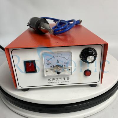 Cina Generatore di frequenza analogico ultrasonico di 28khz 35khz per saldatura a punti di plastica in vendita