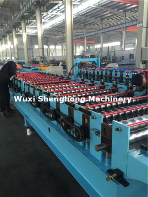China Ketting Gedreven walst Automatisch het Vormen van Machine met het Snijden van Apparaat koud Te koop