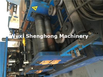 中国 セリウム/SGS/ISO が付いている機械を形作る半自動 ZUC の帽子のプロフィールの母屋ロール 販売のため