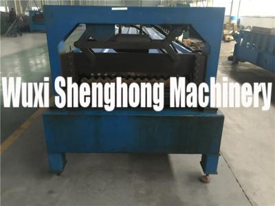 Cina Rotolo dello strato del tetto di forma di Wave che forma norma europea a macchina in vendita