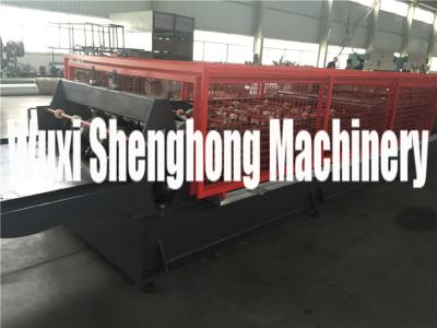 Cina Corrugared rotolo della lamiera sottile di due strati che forma le macchine con la coniatura del processo in vendita