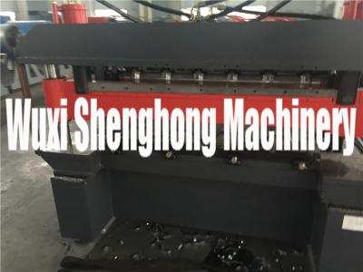 Cina Corrugared rotolo della lamiera sottile di due strati che forma le macchine con la coniatura del processo in vendita