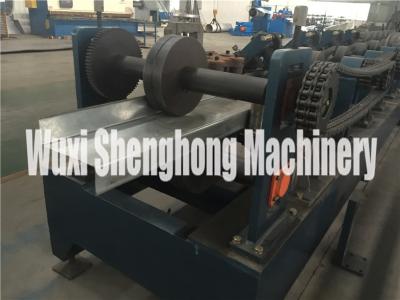 China Gemakkelijk Control-Cz Purlin Broodje die Machine vormen 3 Minuten Veranderingssnelheid Te koop