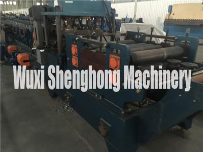 Cina Purlin idraulico di Z che forma macchina 3T Decoiler/5T Decoiler in vendita