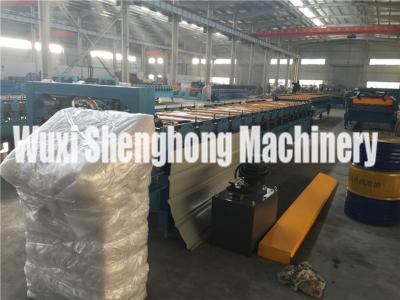 Cina Le mattonelle di tetto di alluminio ad alta velocità dello strato che formano la macchina/laminano a freddo precedente in vendita