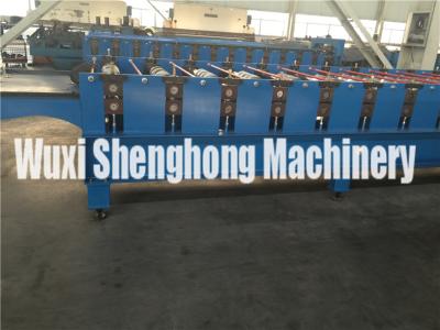 China Rolo do painel de parede do bom desempenho que forma corrente da fileira da máquina a única à venda