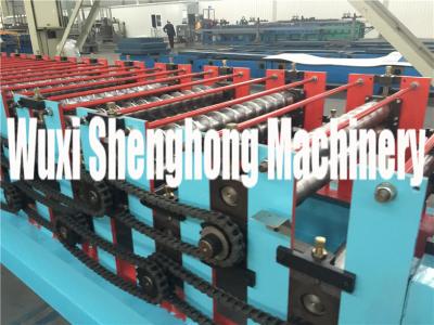 中国 7 インチ色のタッチ画面が付いている機械を形作る屋根のパネルの二重層ロール 販売のため