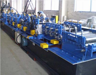 Cina La macchina automatica professionale del Purlin del cambiamento la C Z, lamina a freddo precedente in vendita