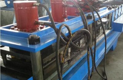 Cina L'unità di elaborazione ha spumato sportello di rotolamento isolato che fa il manuale Uncoiler della macchina 3T in vendita