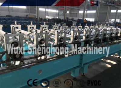 Cina Macchina automatica idraulica della forma del rotolo per lo strato d'acciaio del tetto di colore in vendita