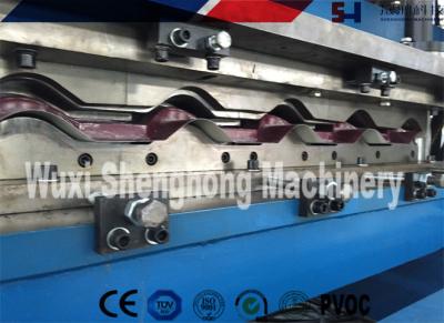 Cina Rotolo durevole del tetto che forma macchina, mattonelle lustrate colorate acciaio che fanno macchina in vendita