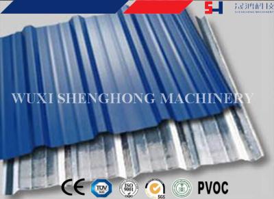 Cina pannello di parete dello strato del tetto del metallo un rotolo di tre strati che forma macchina in vendita