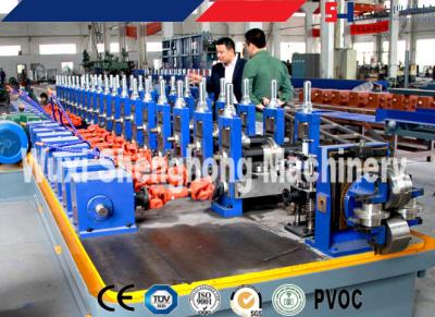 China Para baixo a tubulação lamina a formação da máquina lamina trapezoidalmente anterior à venda