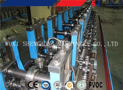 Cina La chiglia leggera della struttura d'acciaio lamina a freddo la formazione del rotolo completamente automatico a macchina che forma le linee in vendita