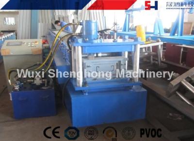 Cina 5T regolabili laminano a freddo la formazione della macchina il piatto d'acciaio colorato che lamina a freddo precedente in vendita