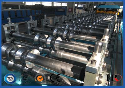 China Rolamento galvanizado costume da chapa de aço que forma a máquina com Decoiler manual à venda