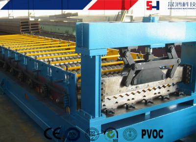 China Rolo automático de alta velocidade que forma a precisão do equipamento para a fatura vitrificada da telha à venda