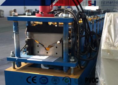 China Rolo automático de alta velocidade que forma a precisão do equipamento para a fatura vitrificada da telha à venda