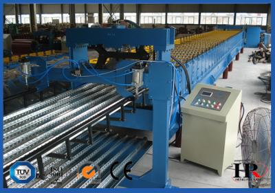 Cina Formazione economica del rotolo della piattaforma del metallo a macchina/rotolamento automatico della piattaforma che forma macchina in vendita