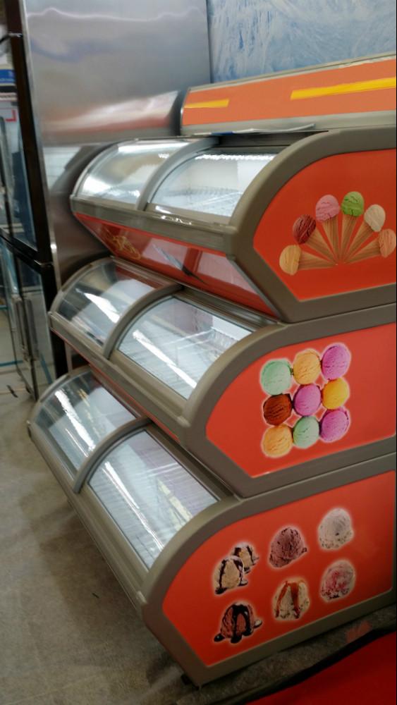 Commercial 3 layers Ice Cream Freezer With 3 tires display cabinet low temperature