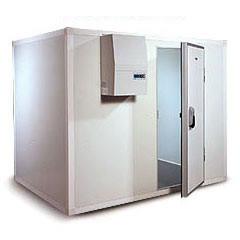 China Large Cool Room Storage 105 Cubic Meter , Double Side Painting Steel Cold Room for sale