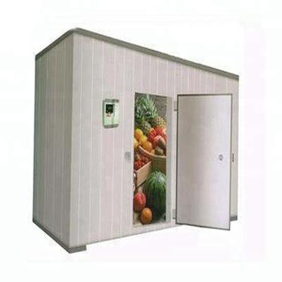 China Customized Size Chiller Freezer Walk In Cold Rooms For Meat Seafood for sale
