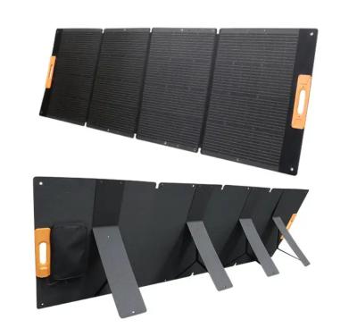 China Multi-Port Solar Charger 300W 100% Green Solar Power Bendable Folding Portable Solar Panel for sale