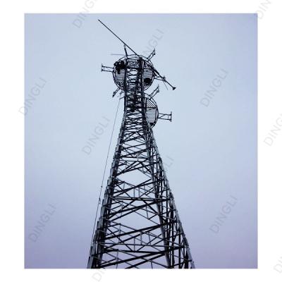 Cina Torri d'acciaio della grata tubolare di telecomunicazione per sostenere l'antenna ed i ponti radio di Palo in vendita