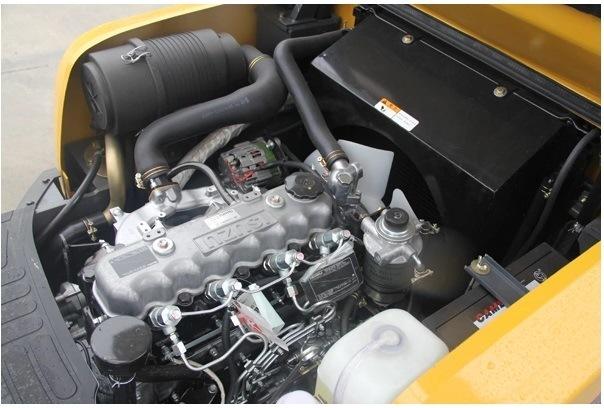 3.5ton Counterbalanced Diesel Forklift Truck Engine Tcm Technology Ce ISO with Isuzu 4jg2 Engine