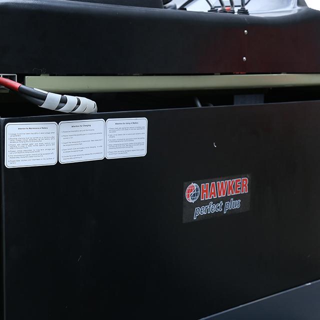 Electric Double Scissor Reach Forklift Truck Handing Pallets for Deep Racks