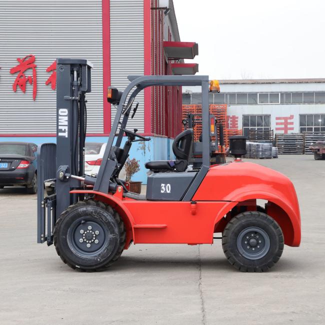Rough Terrain 2t 2.5t 3t 3.5t 4t 5t off Road Outdoor 4X4 4WD 4drives 4wheels Forklift Fork Lift Tcm/Linde/Yale/Toyota/Crown/Hyster/Tcm/Nissan Big Tyres