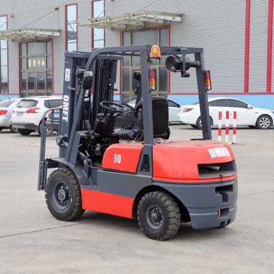 Cina Camion di forchetta diesel da 3 tonnellate con motore Mitsubishi S4s Isuzu in vendita