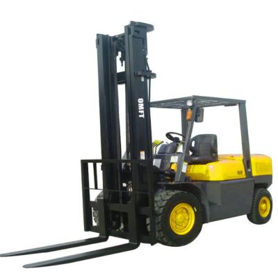 Cina Ce Autorizzato carrello elevatore diesel da 5 tonnellate con motore Mitsubishi e pneumatici in gomma di acciaio in vendita