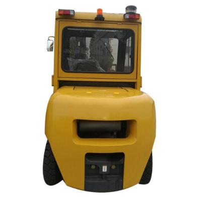 Cina 5500 mm Min. Larghezza del canale di impilazione destra 5 tonnellate di carrello elevatore diesel con pneumatici solidi in vendita