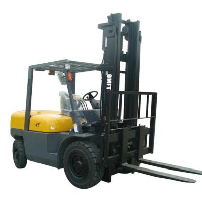 Cina 4.5t 4.5ton 4.5T forklift diesel con trasmissione automatica Min. raggio di rotazione 2780mm in vendita