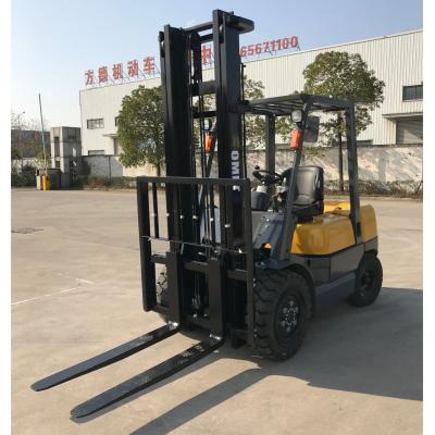 China Motor japonês Yammar 3t em diésel em empilhadeira com mastro de contêiner triplex e mudança lateral à venda