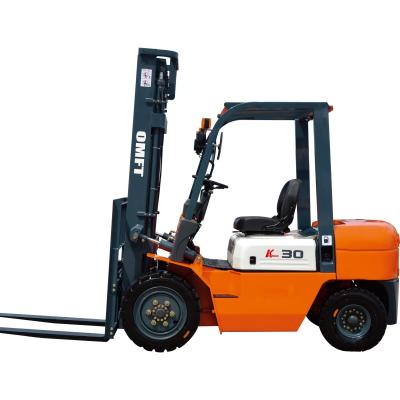 China 3 toneladas 3,0 toneladas de empilhadeira a diesel Altura de elevação de 3 m-7 m para materiais de aço e borracha à venda