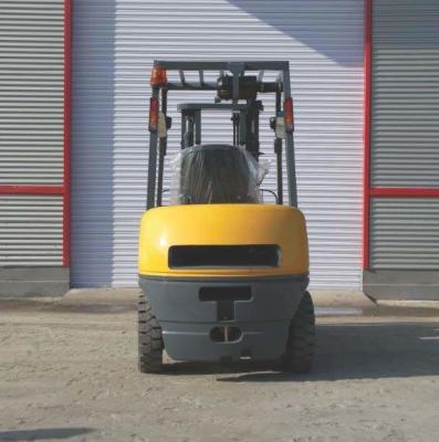 China 3t Diesel Engine Forklift with 3ton CE EPA Euro3 Certificate and Japanese Isuzu Engine for sale