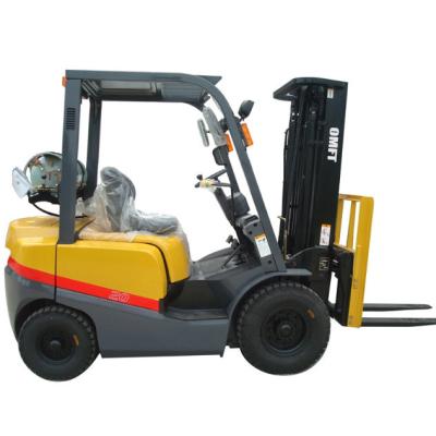 China 920mm Vork 2t Benzine Tcm LPG Vorklift met Nissan K21 K25 Klemmen Hydraulische Transmissie Te koop