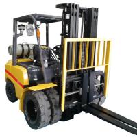 China LPG/Gasoline or Double Fuel EPA Certificated Forklift with Side Shift Cabin Solid Tire for sale