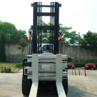 China 2975mm Min. Width Double Fuel EPA Certificated Forklift with Side Shift Cabin Solid Tire for sale