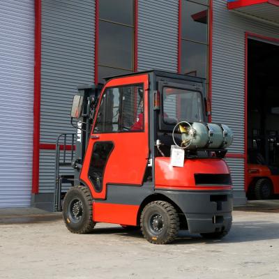 Cina Camioncino a gas liquefatto con motore giapponese Carretilla Elevadora Propone in vendita