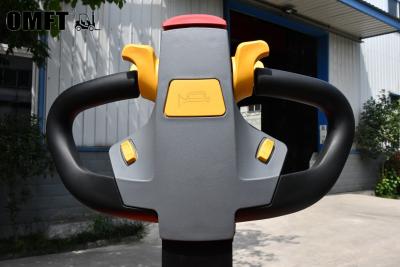 Cina Camion elettrico con batteria 24V/240ah e albero automatico triplo industriale in vendita